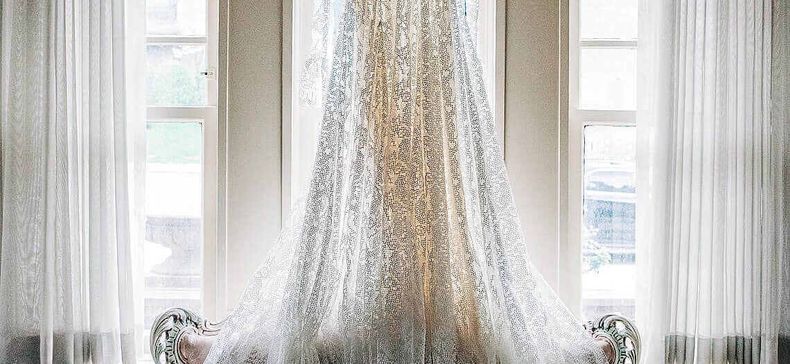 Dames and Damask Photo Shoot